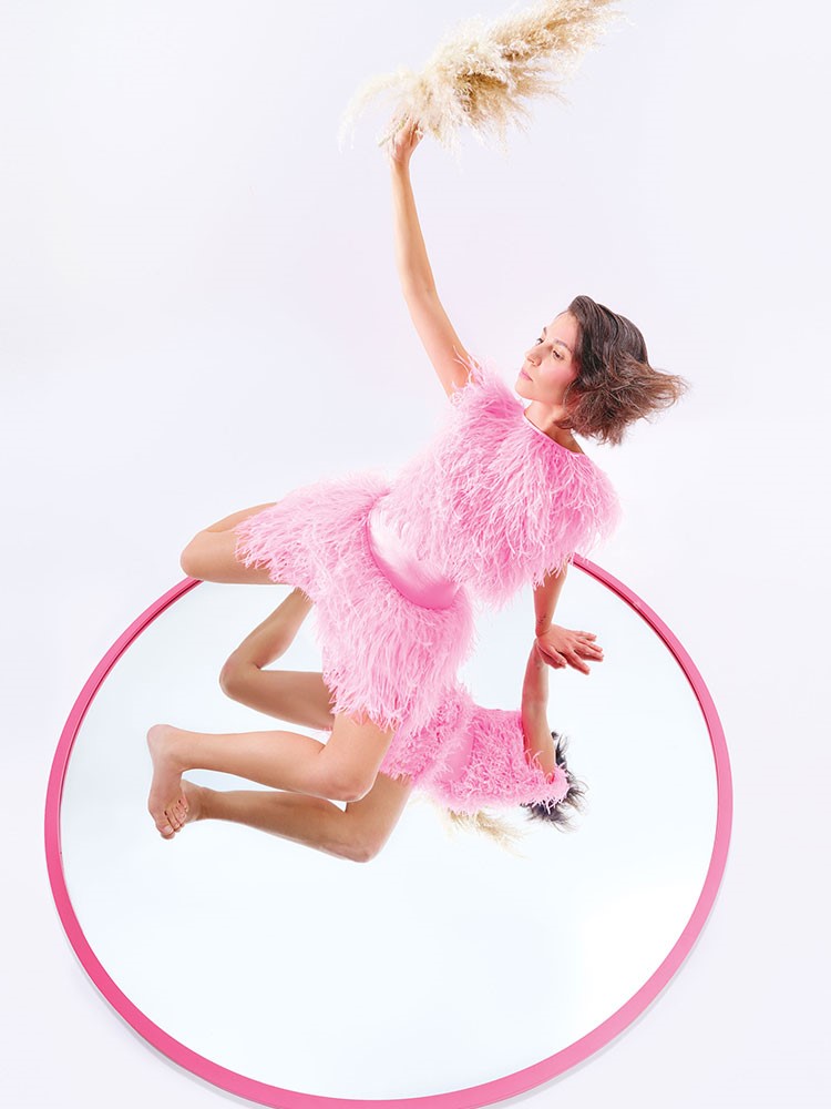 Buse Terim | Ünlüler ve kanser kahramanları, meme farkındalığı için ...